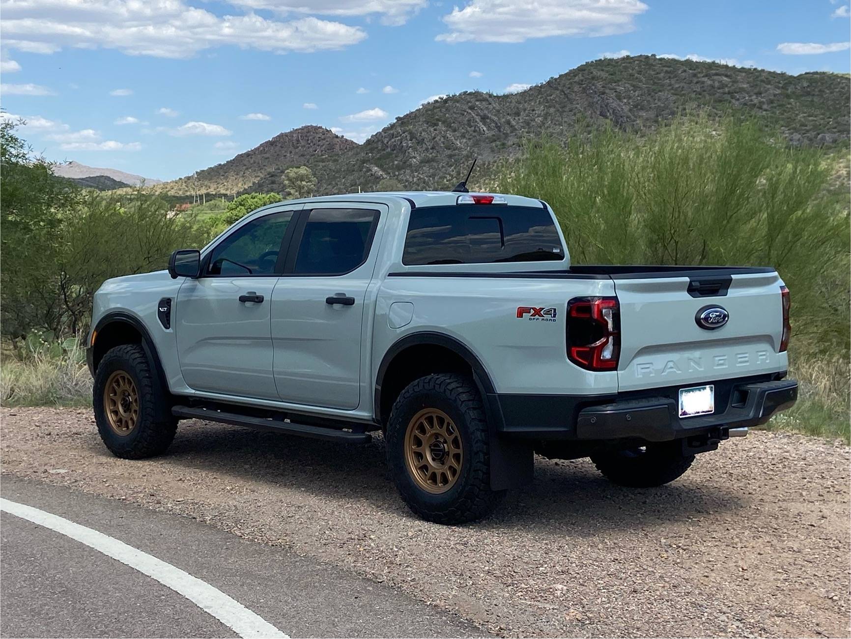 2024 XLT FX4 Ranger - New Method 703 17x8.5 +35 offset w/BFGoodrich KO3 285/70R17 tires ...
