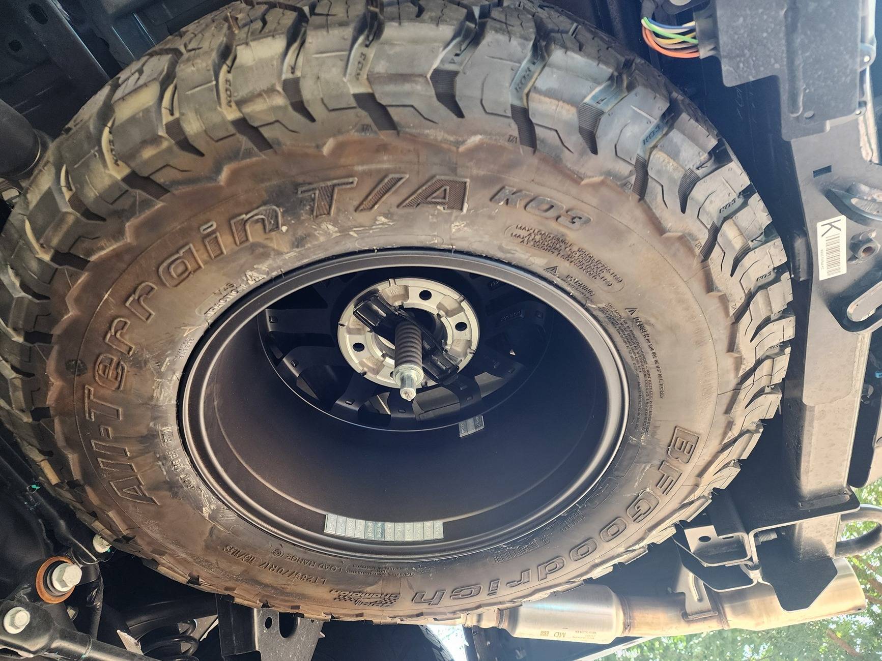 RR Spare tire question | Ranger6G - 2024+ Ranger & Raptor Forum, News ...