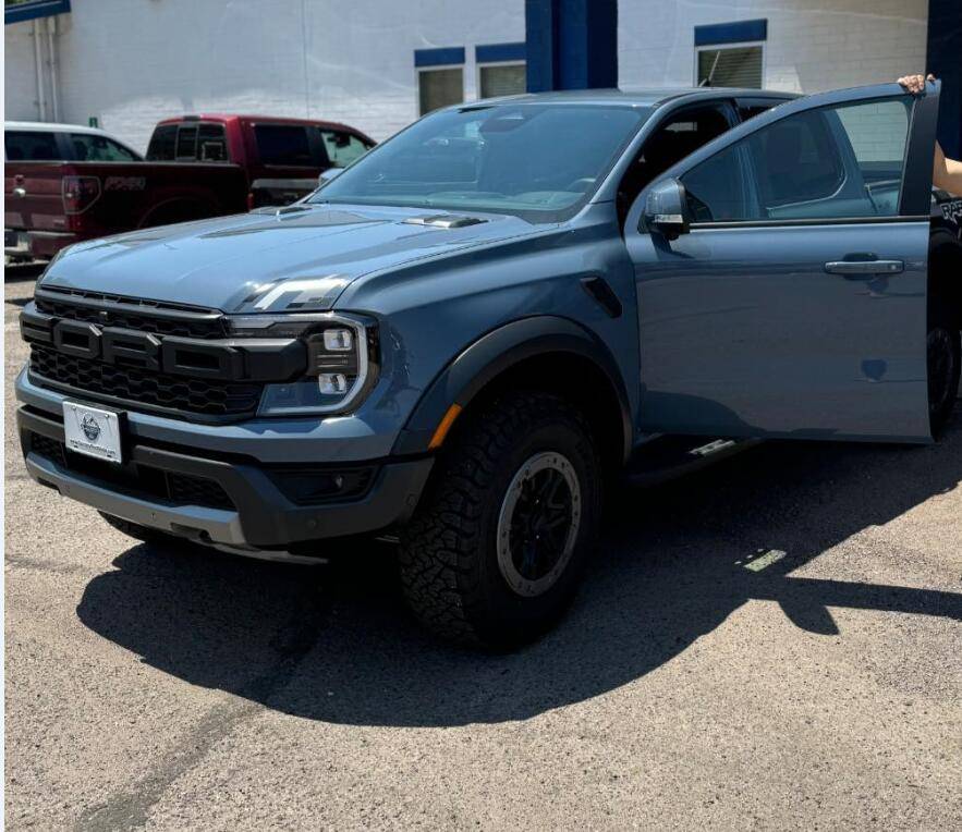 Shelter Green vs Azure Gray | Ranger6G - 2024+ Ranger & Raptor Forum ...