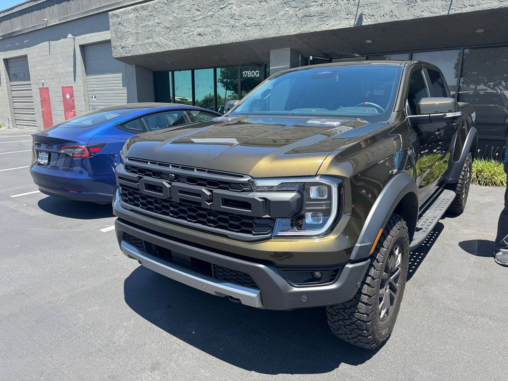 Icemilkteaa’s Shelter Green 2024 Ranger Raptor Build | Ranger6G - 2024 ...