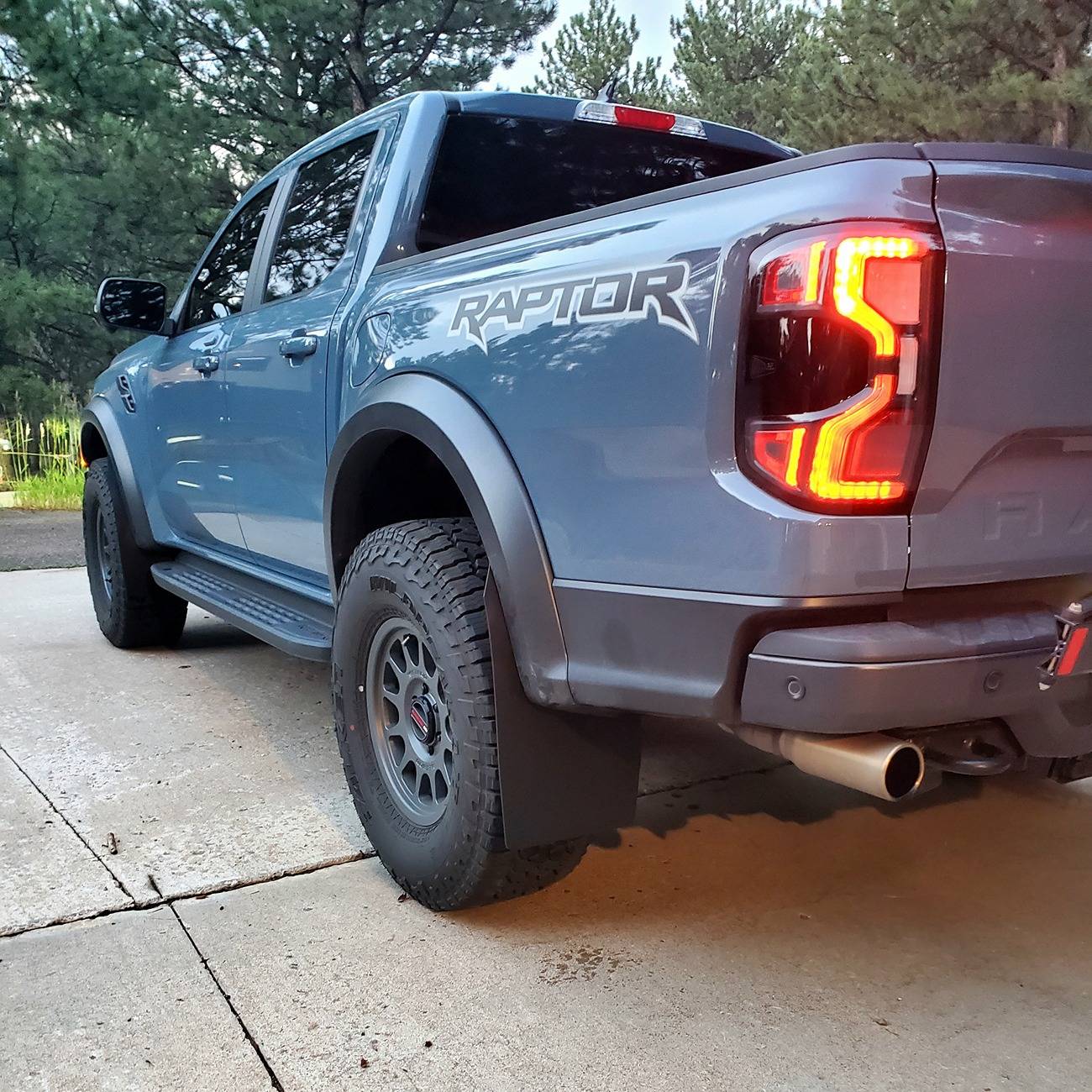 RokBlokz Mud Flaps installed on Ranger Raptor | Ranger6G - 2024+ Ranger ...