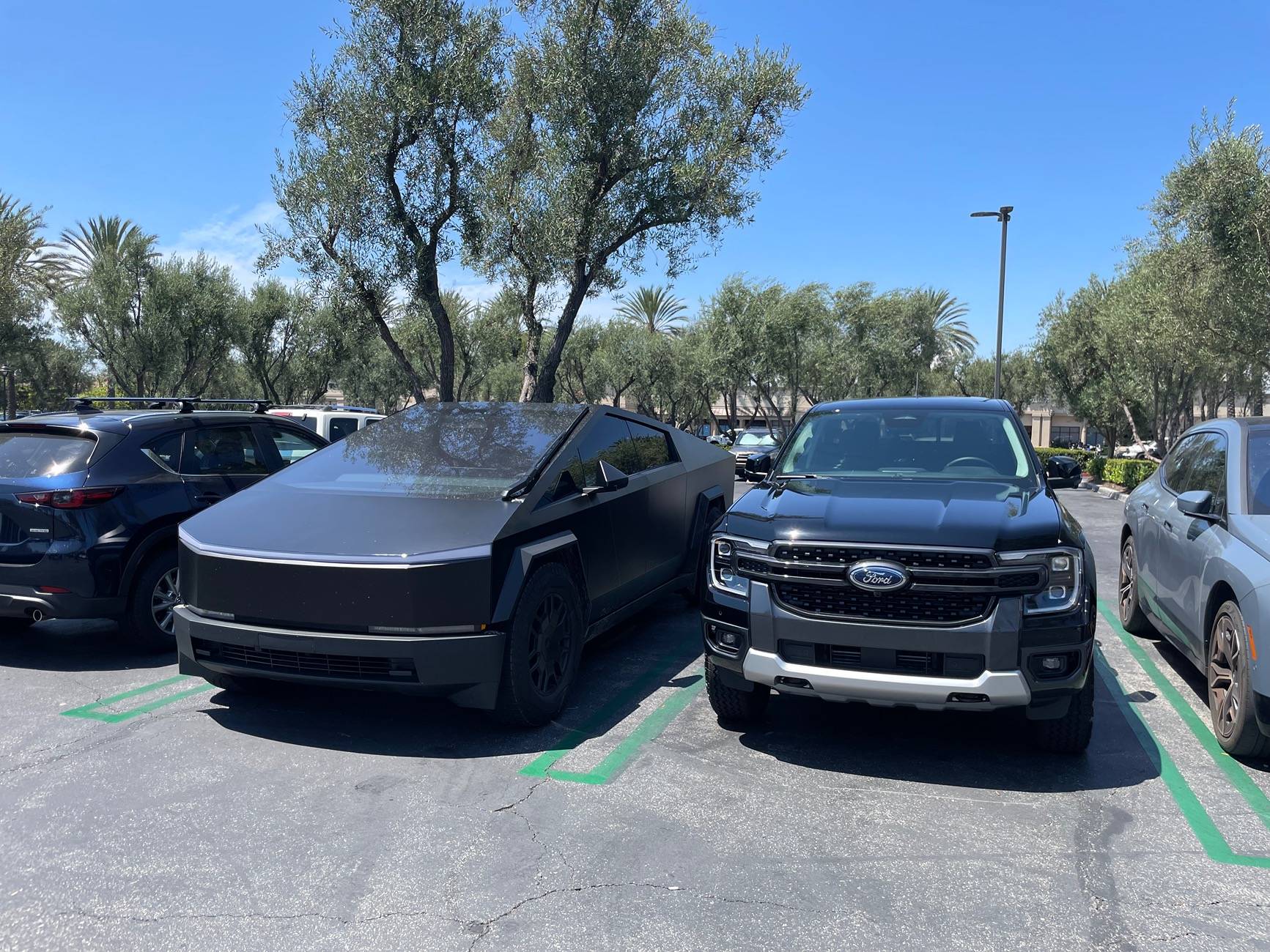 Brand new black 24 Ranger Lariat FX4. | Ranger6G - 2024+ Ranger ...