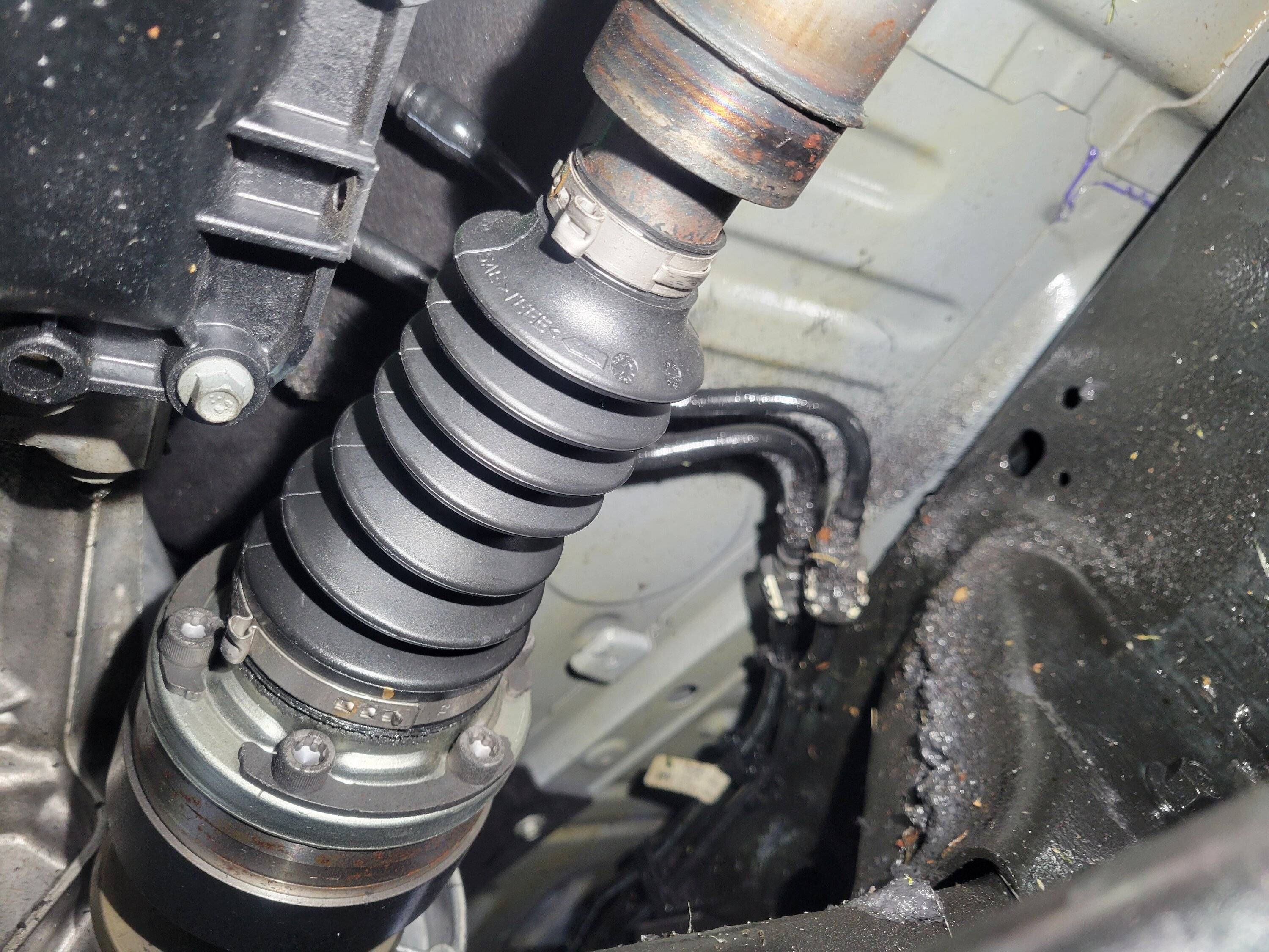 Front Driveshaft Rzeppa Joint Leaking Grease | Ranger6G - 2024+ Ranger ...
