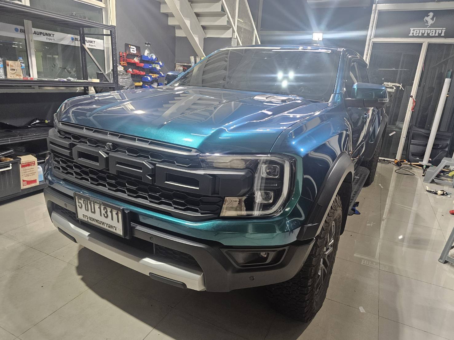 Wrapping the Raptor...in Bangkok Thailand | Ranger6G - 2024+ Ranger ...