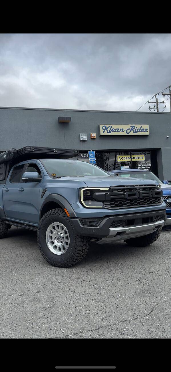 Beer.Raptor on 35x12.5 tires on 17" Method MR703 Wheels with stock ...
