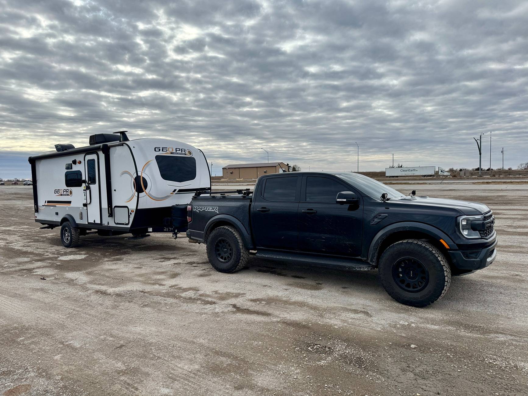 Ranger 2.3L Towing 4000+ lb. Winnebago Trailer -- pic & impression ...