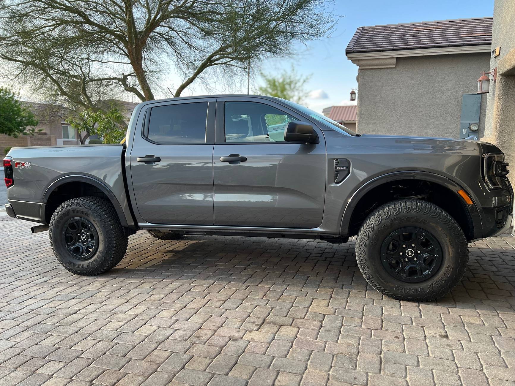 New 2024 Ranger FX4 on 35’s + Bronco Badlands Beadlock Capable Wheels ...