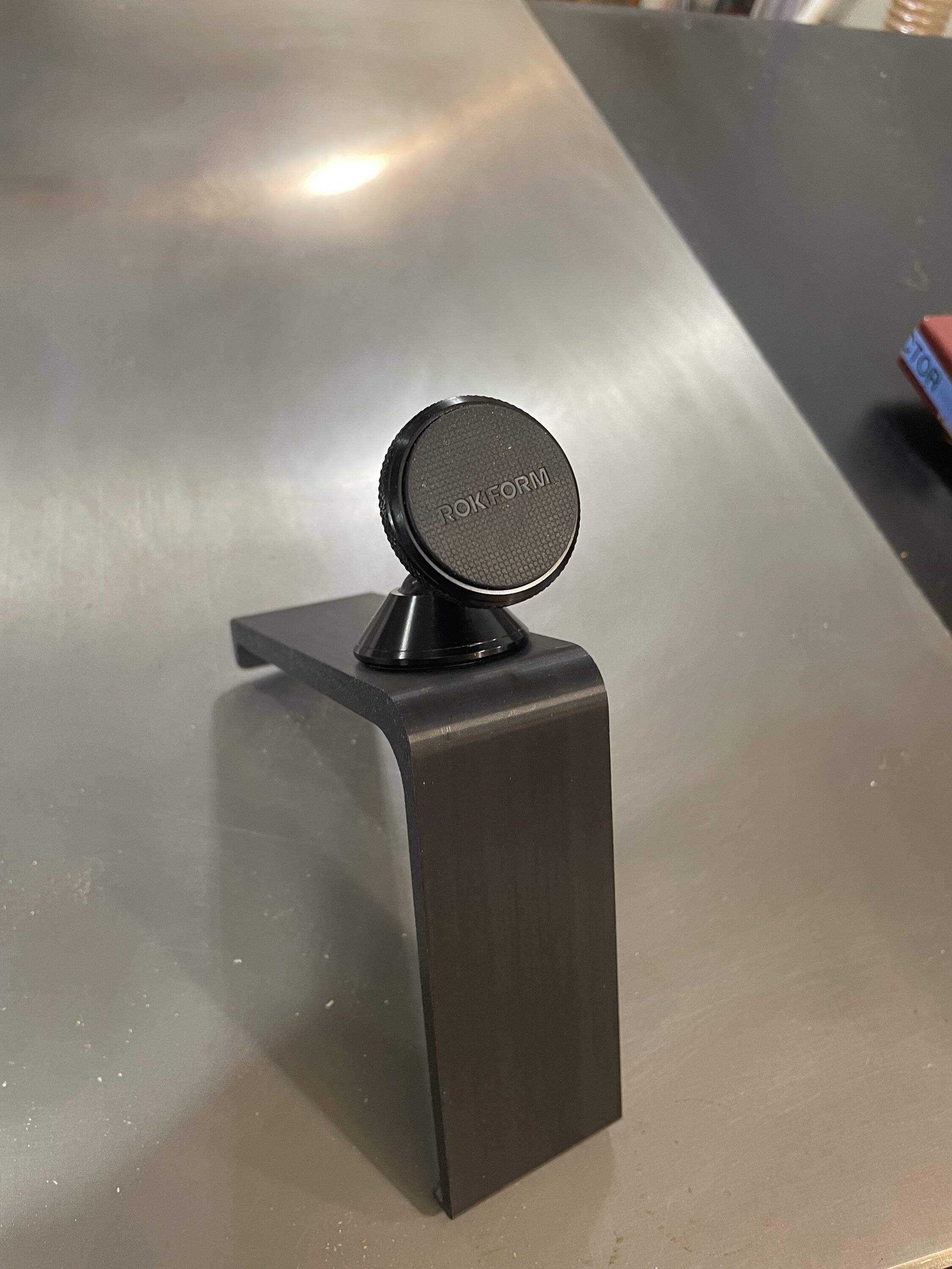 Test driving a new phone holder. | Ranger6G - 2024+ Ranger & Raptor ...