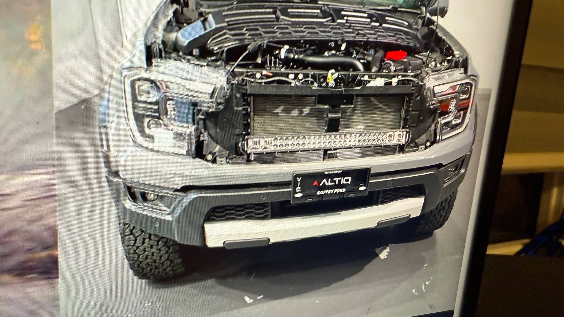 Nebraska - Altiq Supernova Double Row light bar plug and play ...