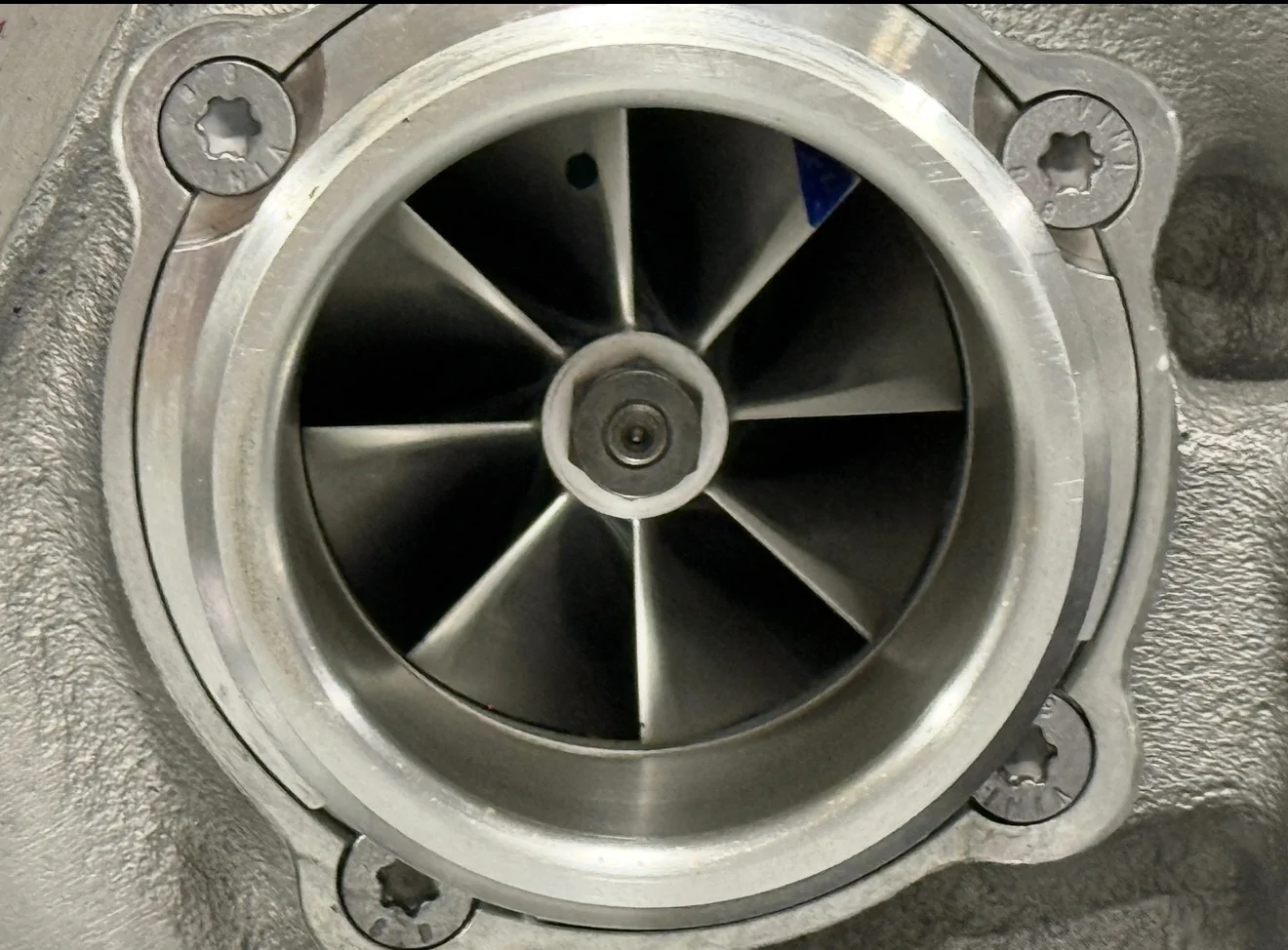 NEW Garrett PowerMax Bolt On Turbo Upgrade 820 Horsepower for 2024-2025 ...