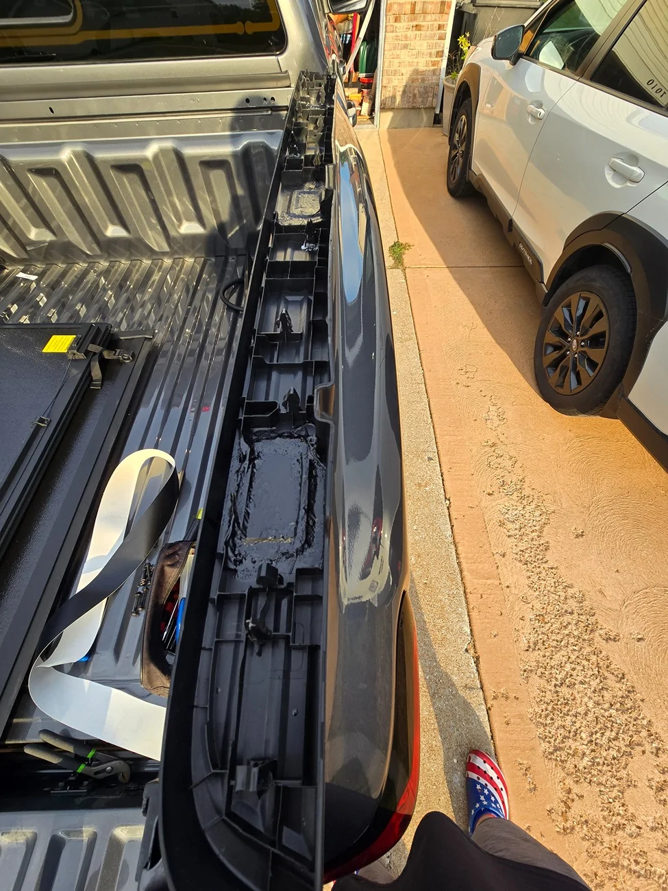 Watertight bed DIY how-to. Rails/Tailgate/Tonneau | Ranger6G - 2024 ...
