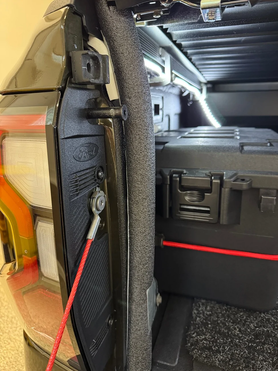 Watertight bed DIY how-to. Rails/Tailgate/Tonneau | Ranger6G - 2024 ...